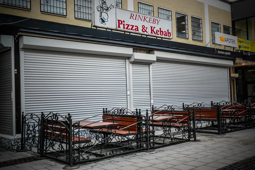 17-åring häktad för pizzeriamordet i Rinkeby | Mitt i