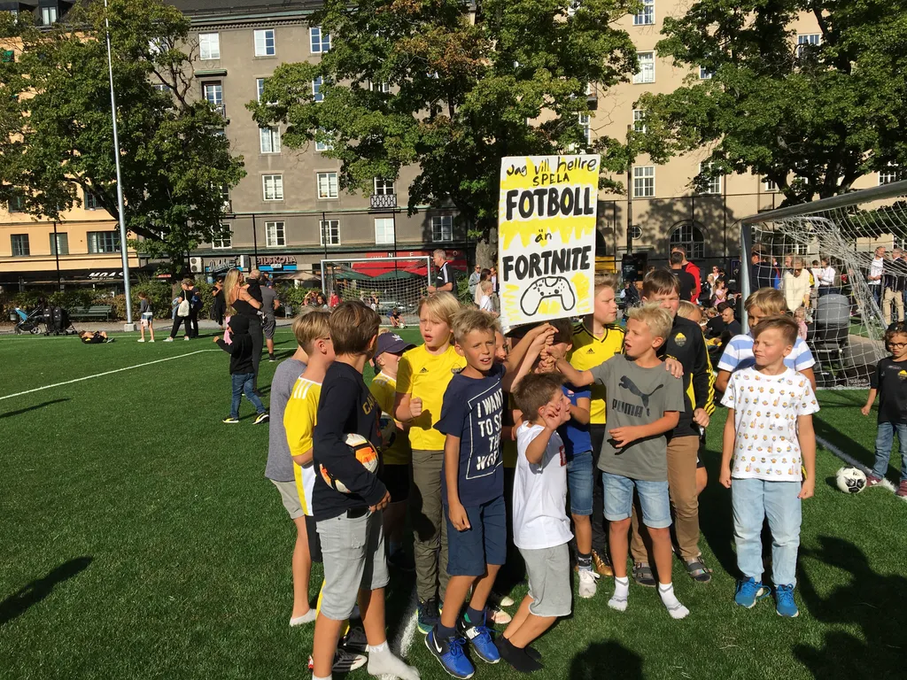 100-tals NSK-knattar ockuperade Norra Real BP | Mitt i