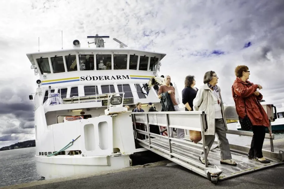 Klubbat: SL-biljett för båten till Vaxholm | Mitt i