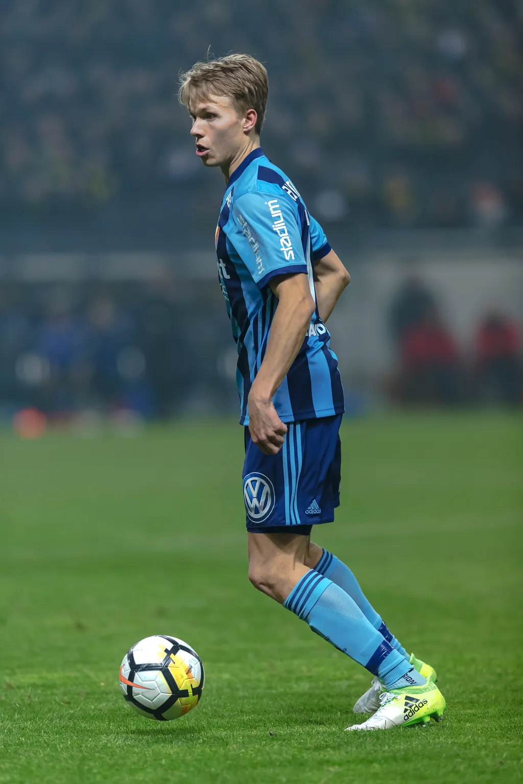 Jonathan Augustinsson med i U21-landslaget | Mitt i