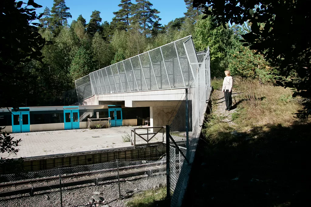 Kymlinge station är hållplatsen som aldrig öppnade | Mitt i