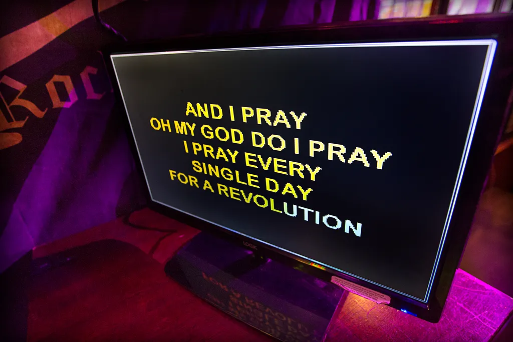 Karaoke på finska i Akalla och Tensta | Mitt i