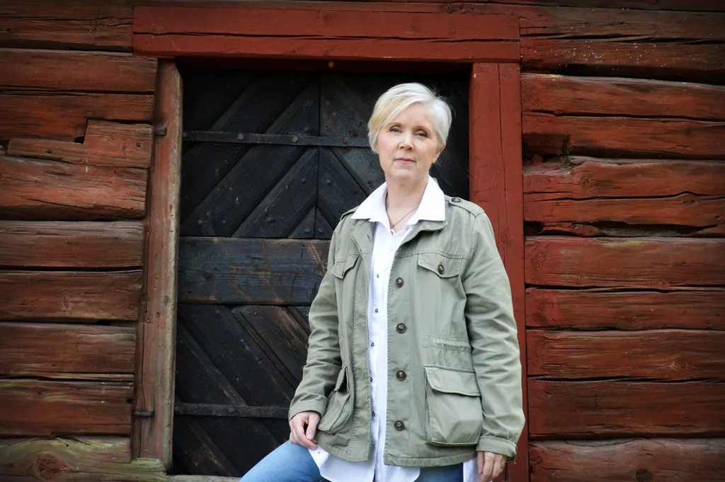 Tystad röst får höras i Karins nya roman | Mitt i