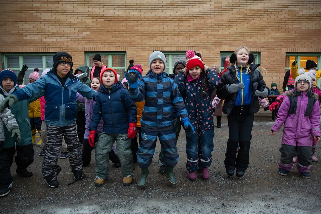 Upp och hoppa – på Edboskolan står rörelse på schemat | Mitt i