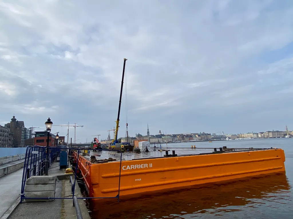 Var fjärde buss får inte plats på pontonen | Mitt i