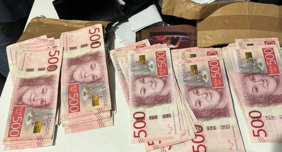 Guld och kontanter för flera miljoner beslagtogs på Arlanda | Mitt i