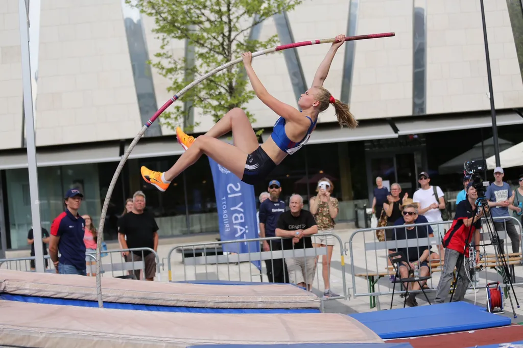 Sara Winberg briljerade på helgens stavhoppsgala | Mitt i