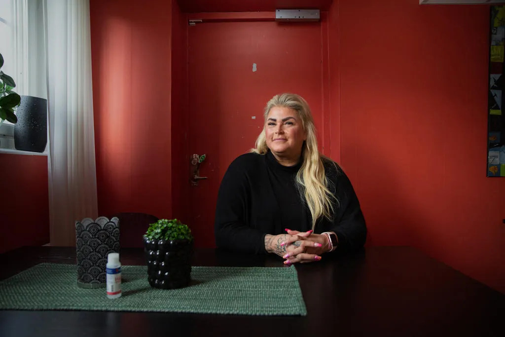 T-bane-Nettan talar ut i ny bok | Mitt i